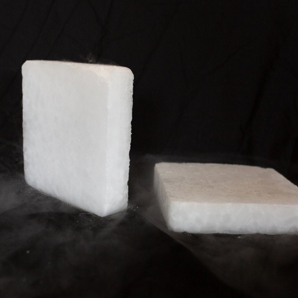 Dry Ice 1 piece at BritiShop, Thailand