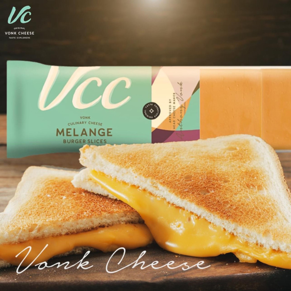 Vonk Culinary Cheese aprrox 1kg (90 slices/packs for burger) at ...