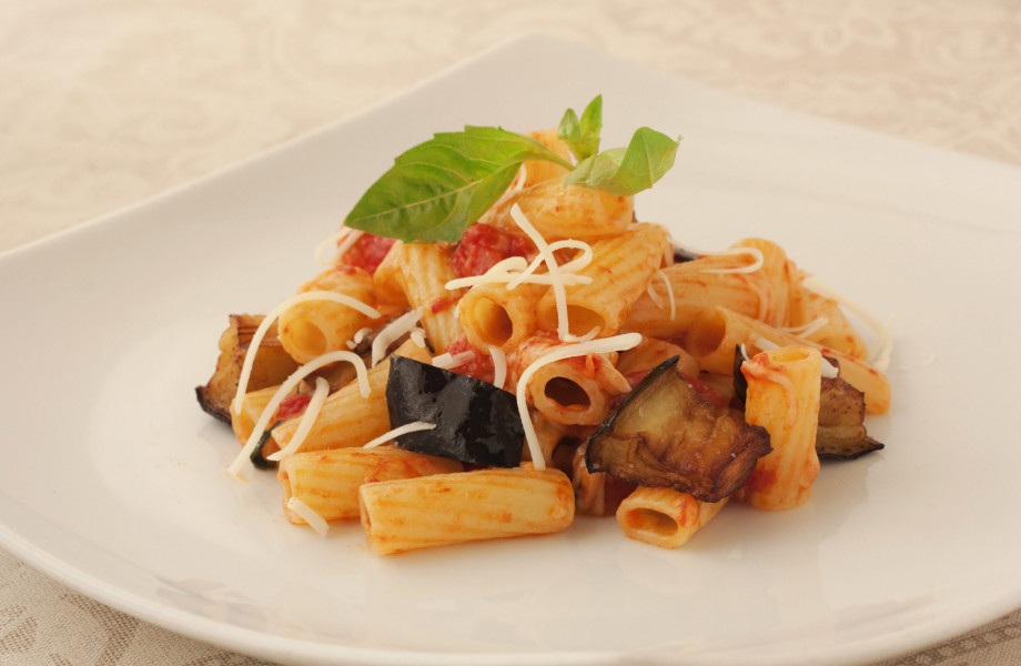 Roasted Ratatouille Pasta - Recipes from BritiShop, Thailand