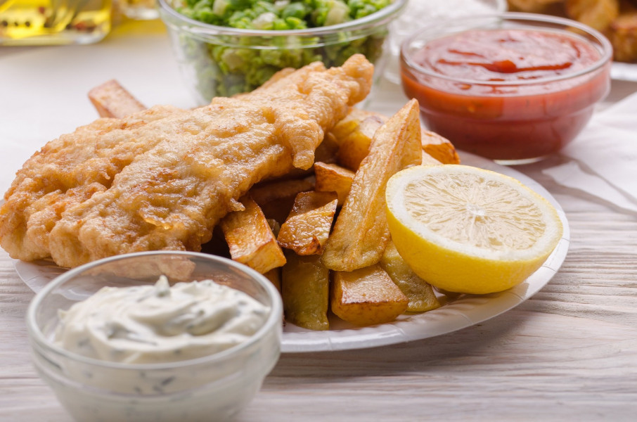 Traditional Fish and Chips - Recipes from BritiShop, Thailand